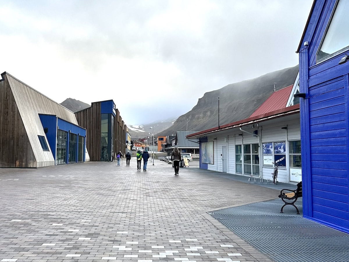 Svalbard Summer Guide (2025) – How to Visit Svalbard in Summer